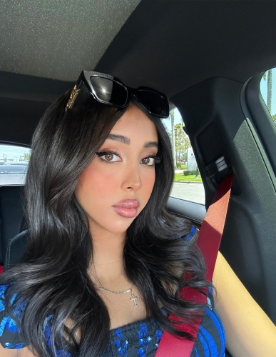 its Goddess Lana - Foot Adoration, Foot Fetish Directory and Foot ...