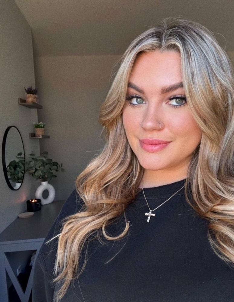 Kylie Jade - Foot Adoration, Foot Fetish Directory and Foot Fetish ...