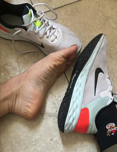 Pata Princess - Foot Adoration, Foot Fetish Directory and Foot Fetish ...